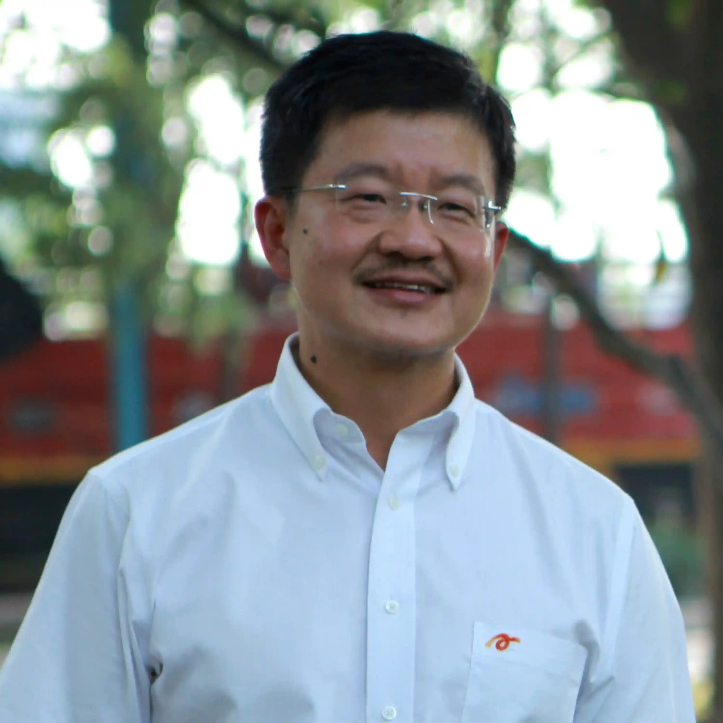 Ruang Temu by Ricky Tjok : #11 Tandean Rustandy (CEO at Arwana ...