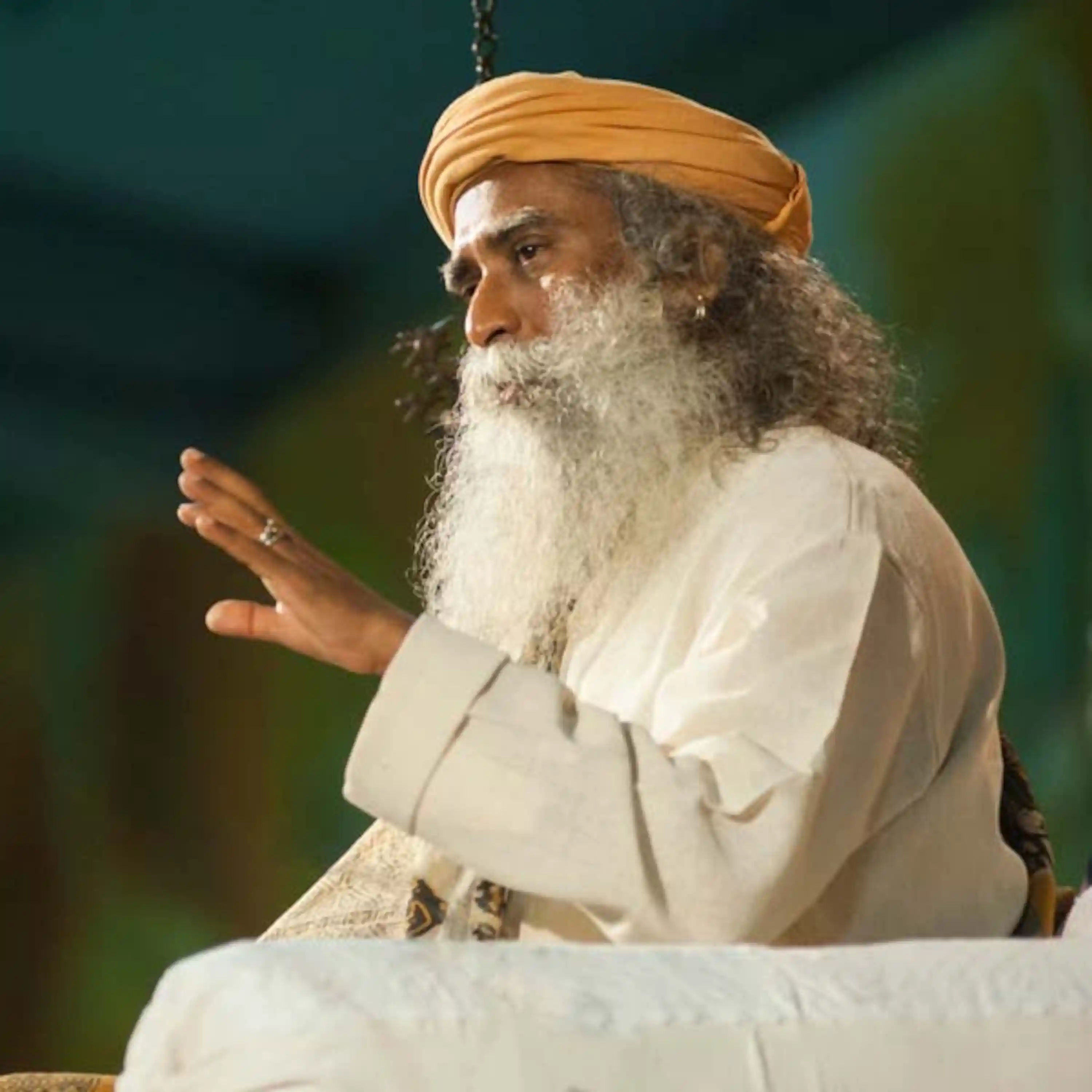 Streaming Sadhguru :What Happens When You Face Death | Noice